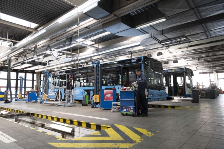 NOW-Studie Brandschutz eBus & Depot - brandwerk traffic und EMCEL ...